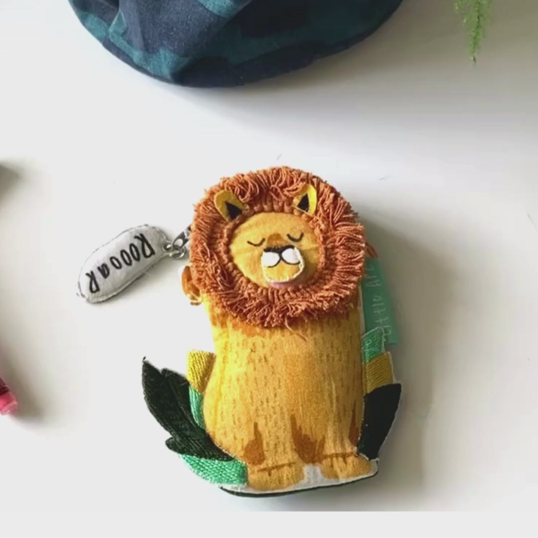 Little Arc Lion Shaped Coin Pouch